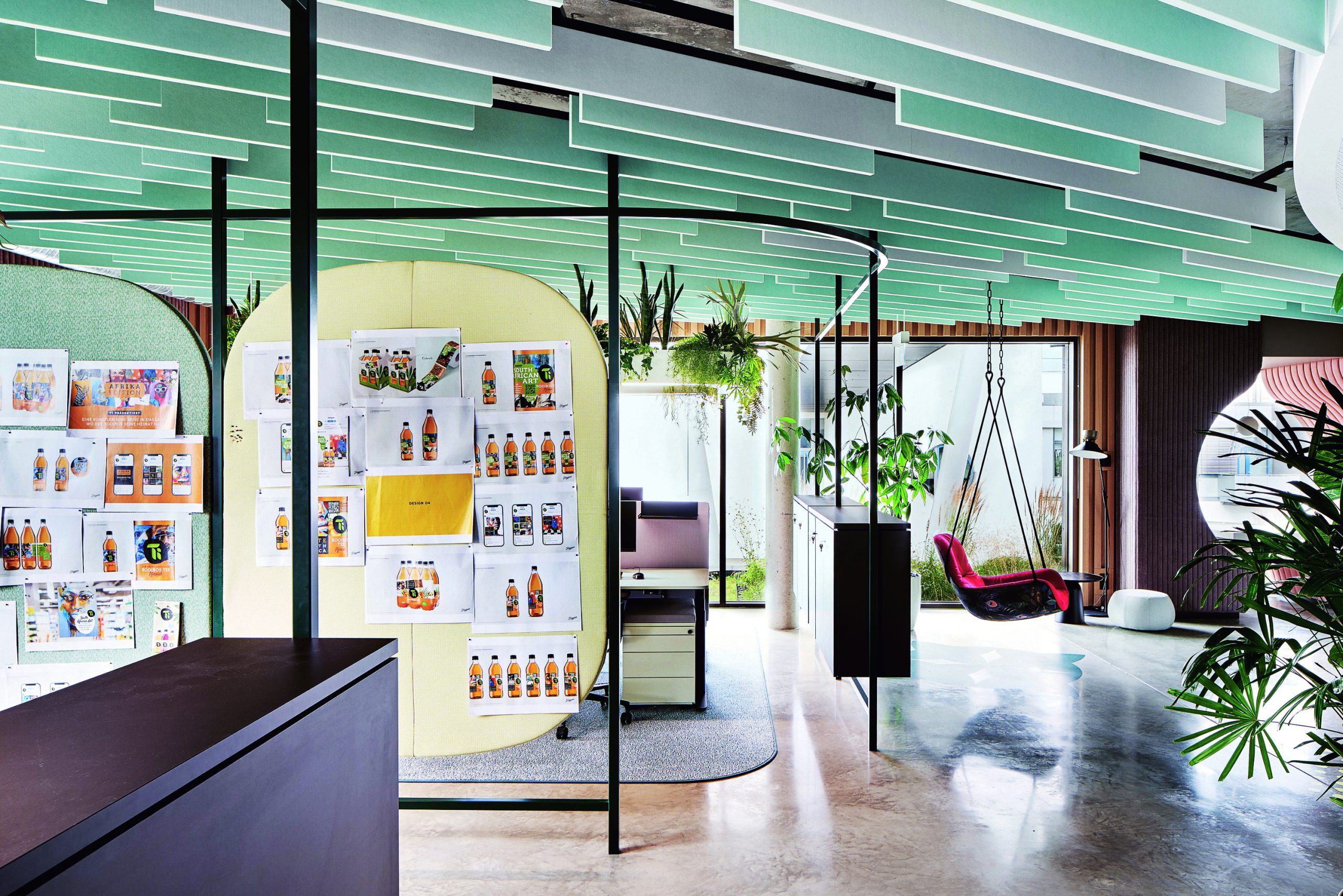 Cheers - bestworkspaces.com