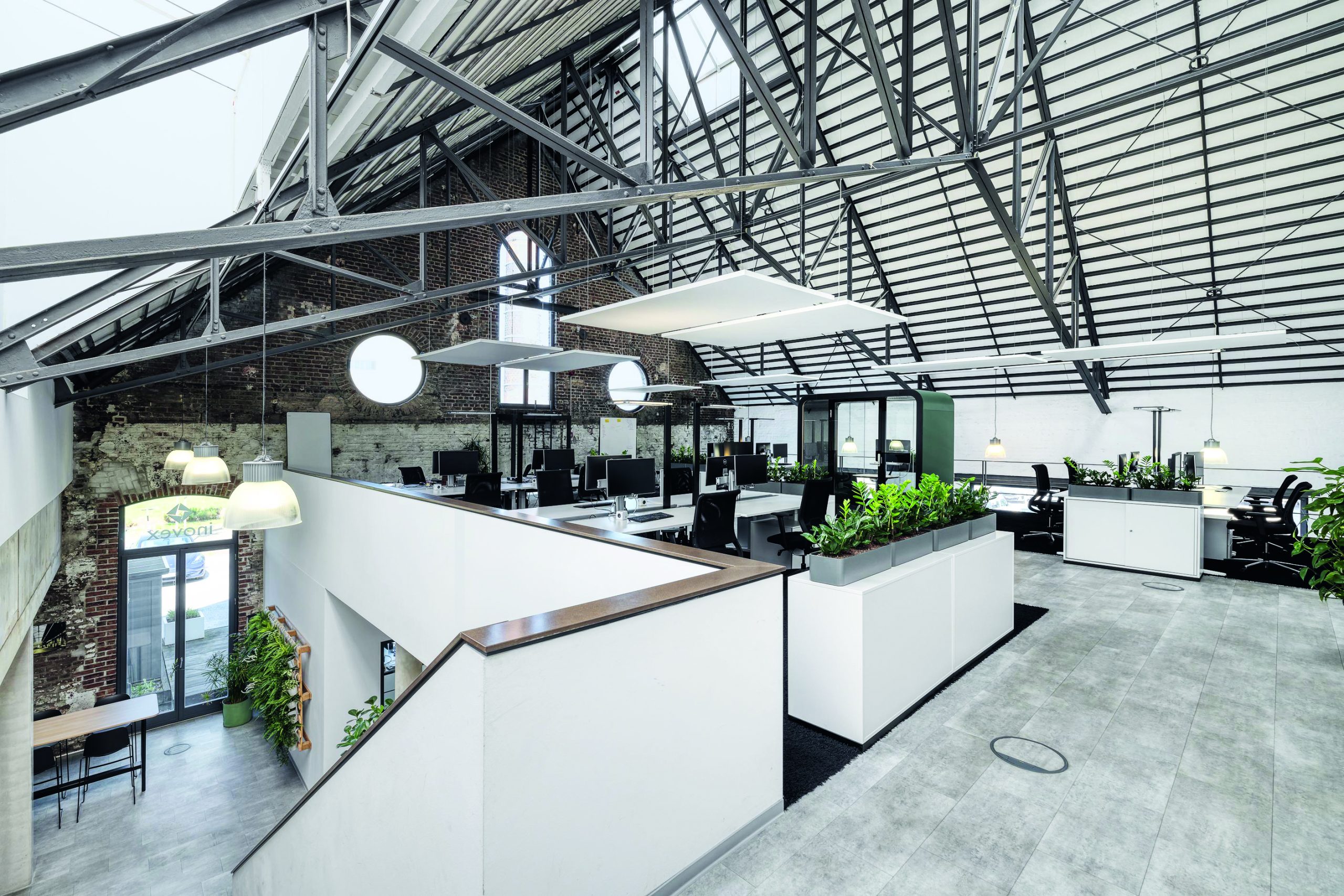 UNDER ONE ROOF - bestworkspaces.com