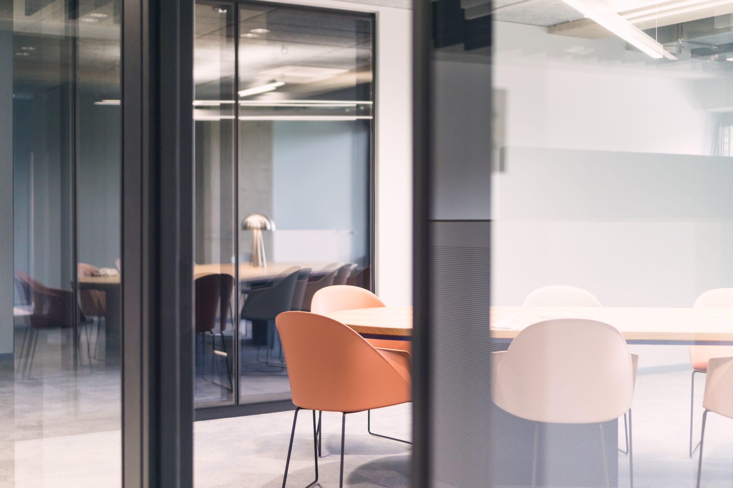 ABOVE THE ROWS - bestworkspaces.com