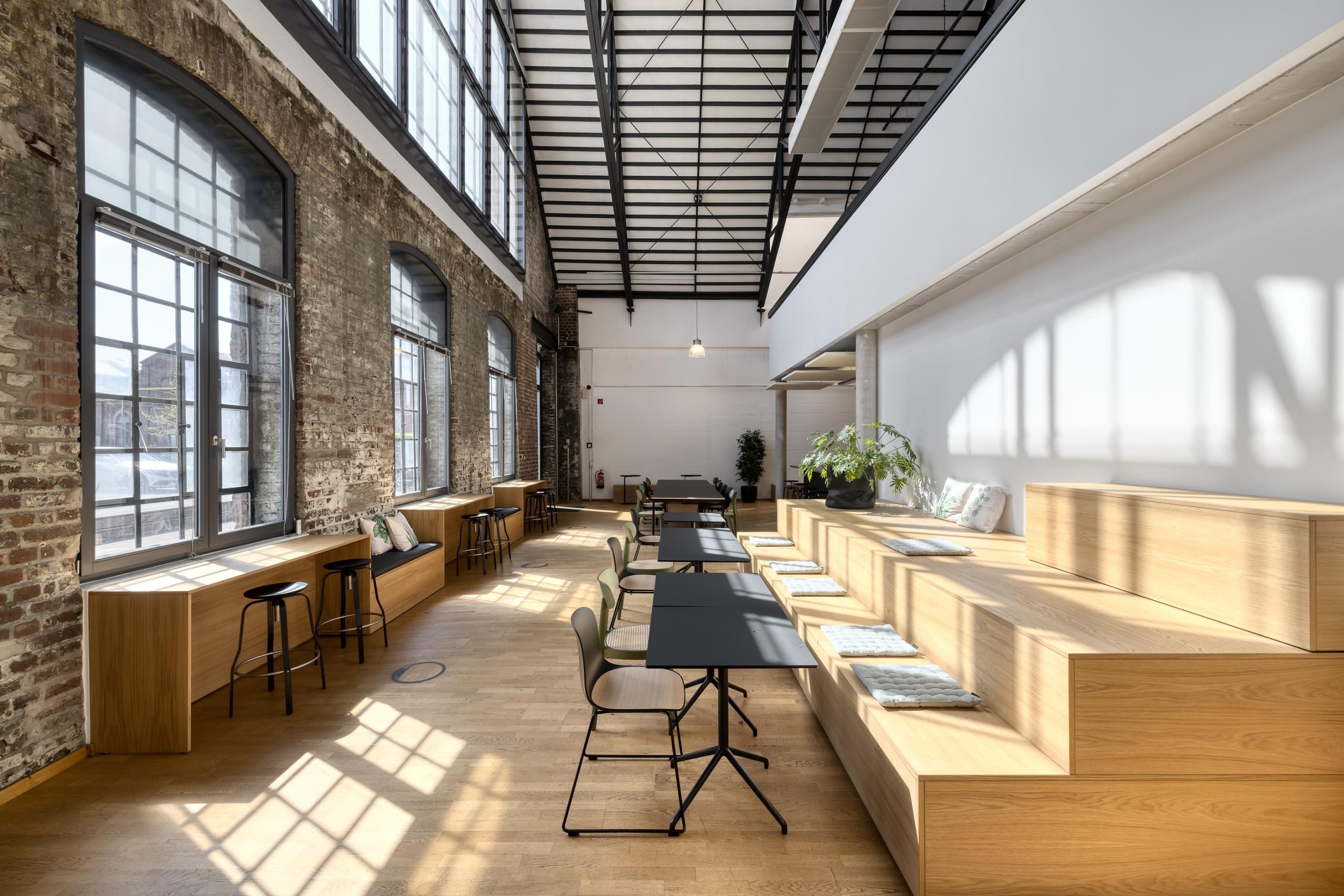 UNDER ONE ROOF - bestworkspaces.com