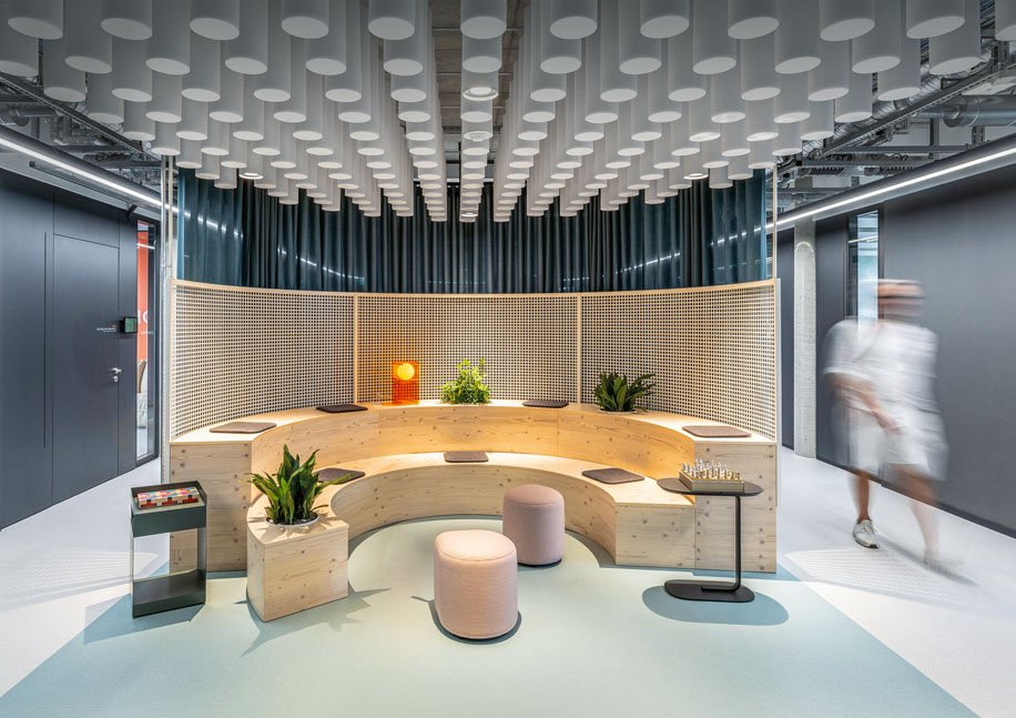 Intelligent Rooms - bestworkspaces.com