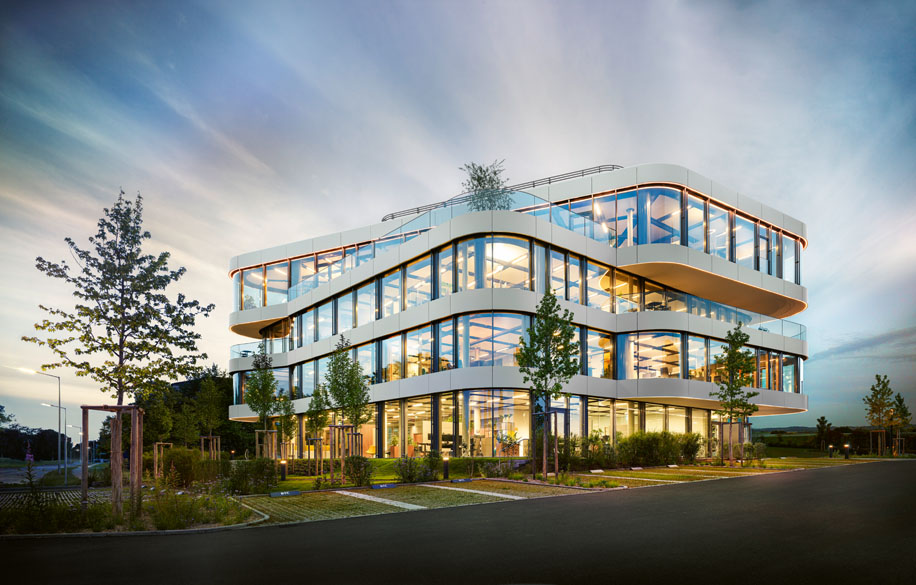 Displacement - bestworkspaces.com